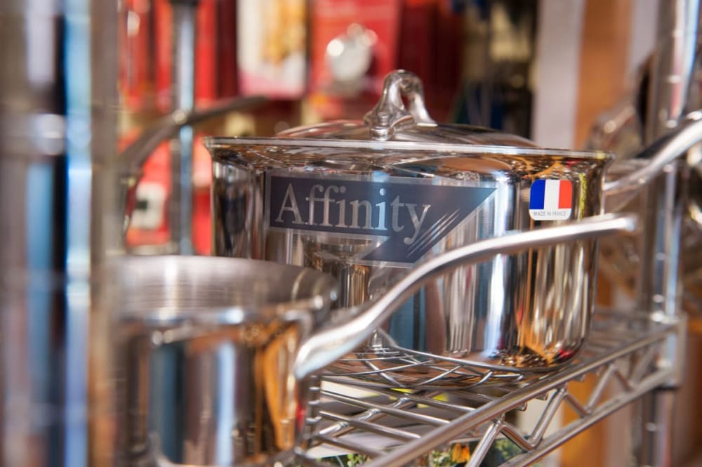 KO - pots - Bisousweet Confections